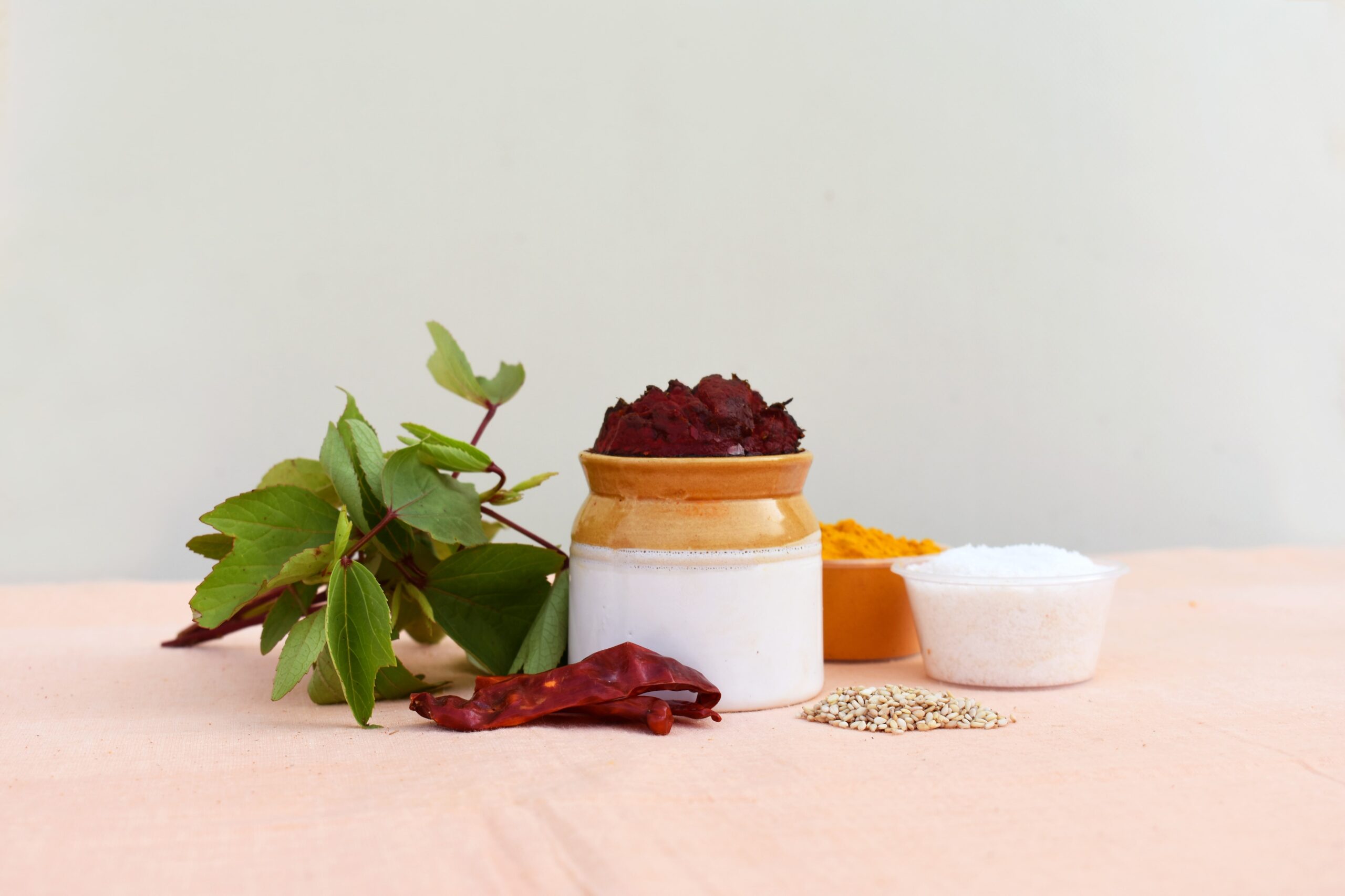 Gongura Pachadi / Roselle Leaf Pickle - Vedas Foods
